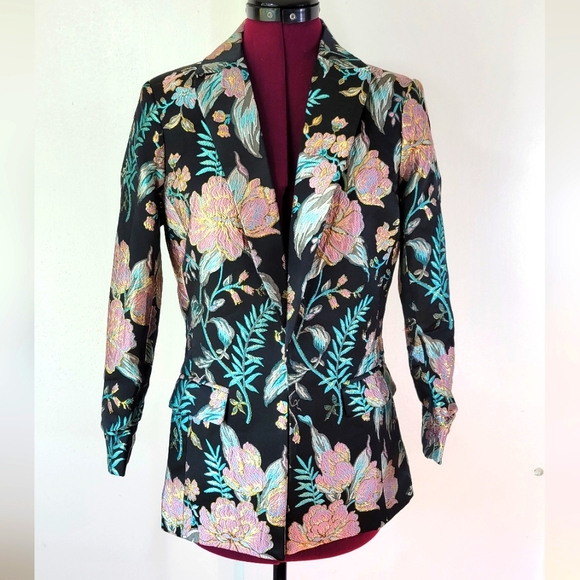 Willow & Clay | Jackets & Coats | Willow Clay Floral Blazer | Poshmark